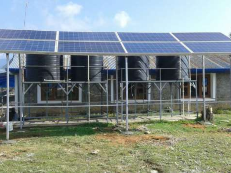 How Solar Energy Contributes to Sustainable - Cosmic Solution